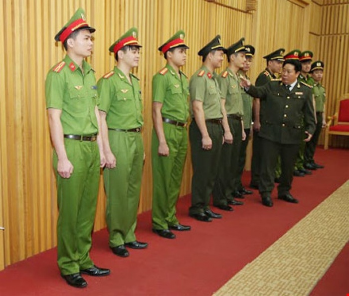 Những điểm Mới Của Trang Phục Cand Cải Tiến
